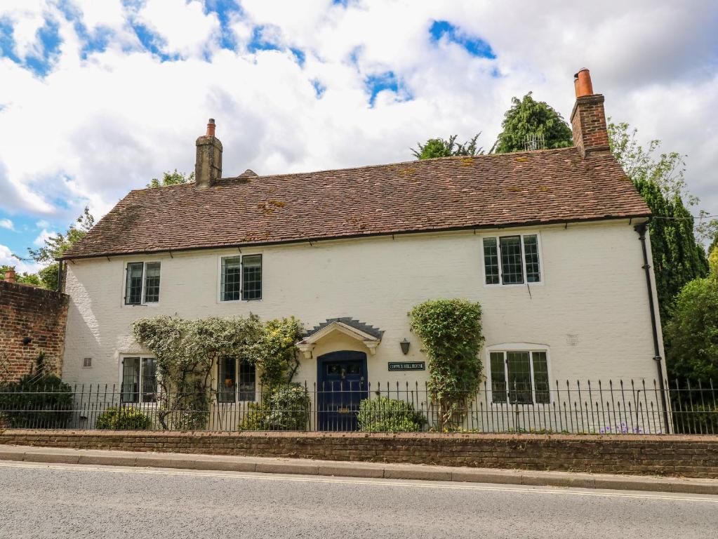 Coppice Hill House, Southampton (updated prices 2026)