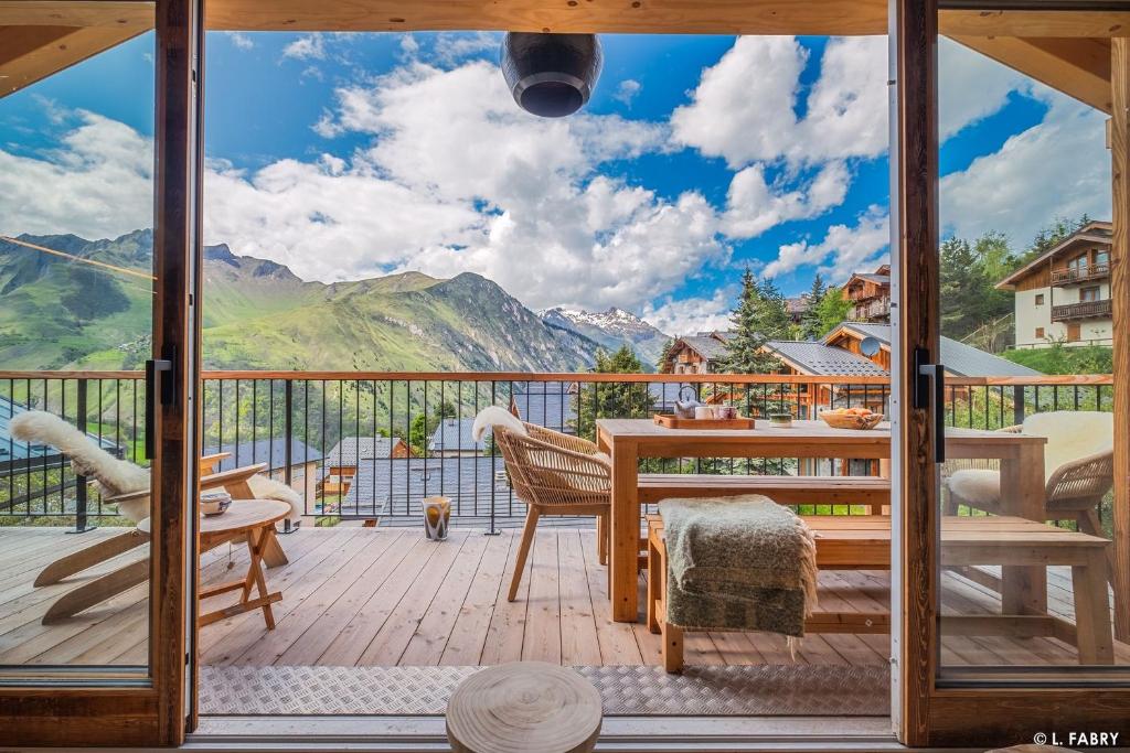 Odalys Chalet le Duc Blanc, Saint-Martin-de-Belleville (updated prices ...