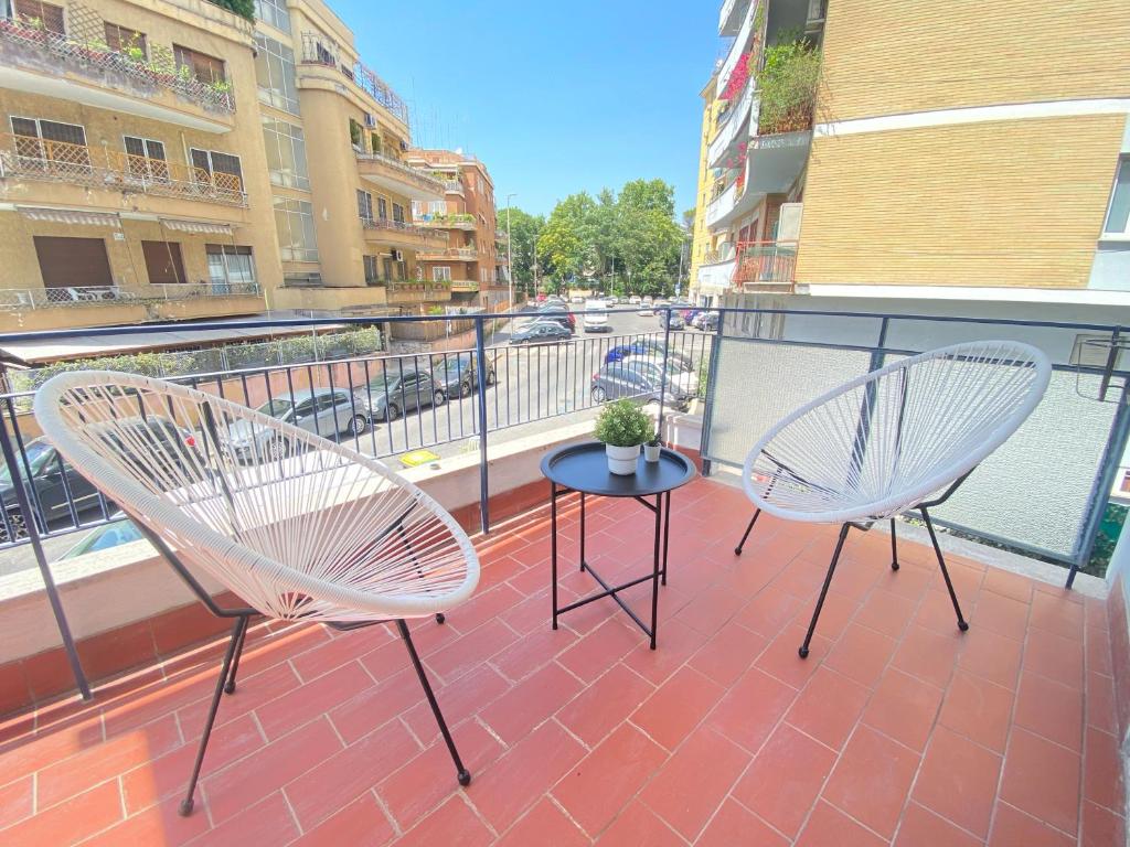 Casa Relax 120 MQ con Terrazza e Metro, Rome (updated prices 2024)