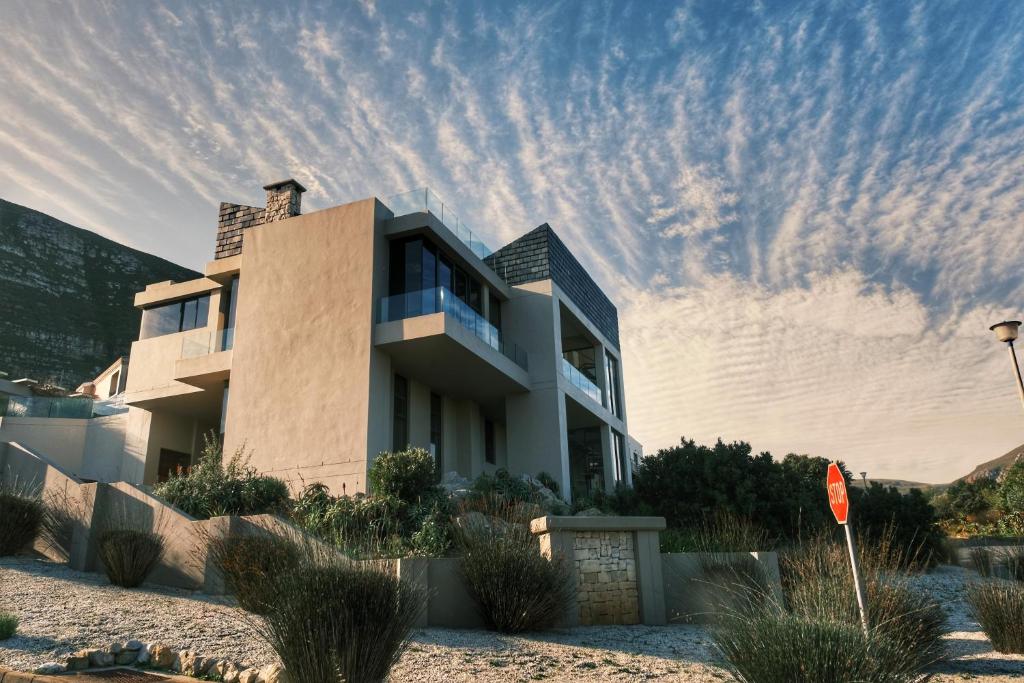 House Vos, Hermanus (updated prices 2026)