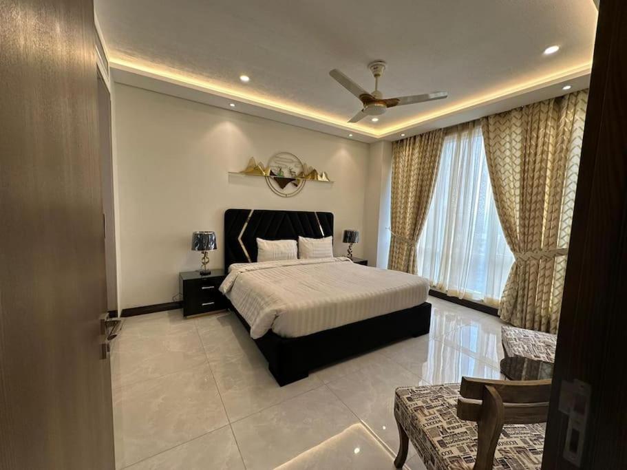 Luxury Apartment 407 East with pool in Gulberg Lahore, Lahore (updated ...