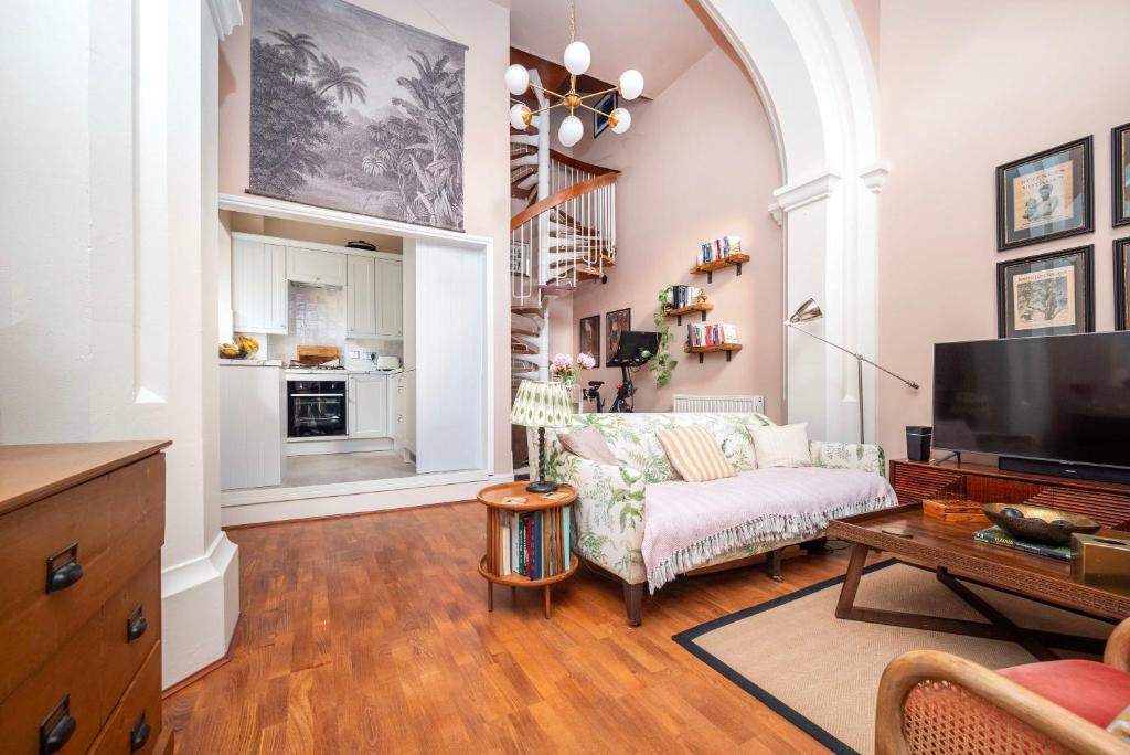 Beautiful 2BR Flat with Amazing Garden, Beckenham – Aktualisierte ...