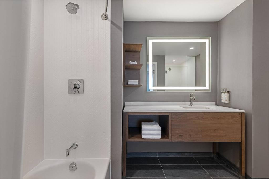 Staybridge Suites Port Elgin by IHG, Port Elgin (updated prices 2025)