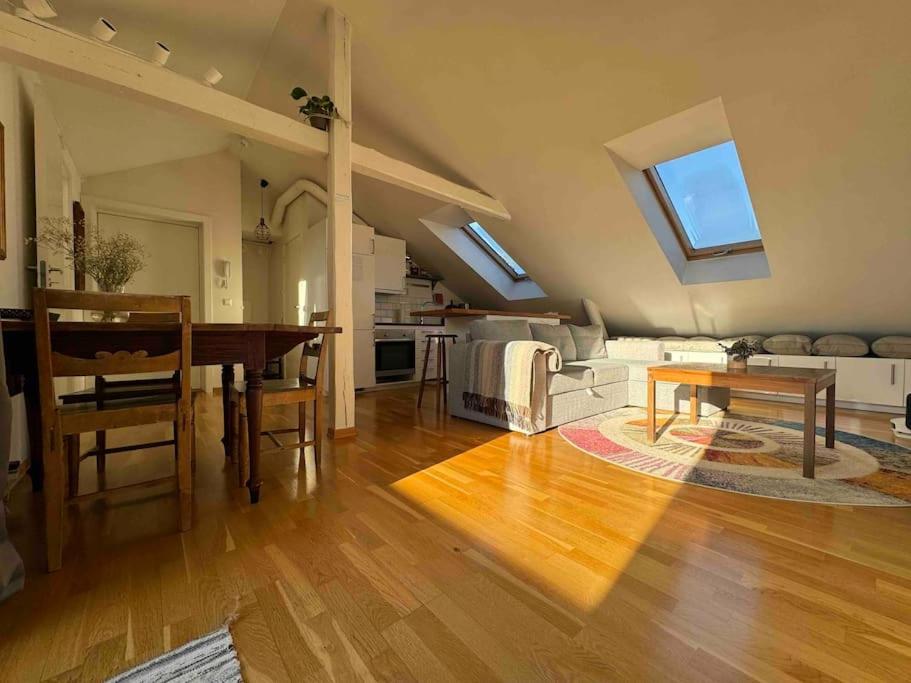 Sunny loft with terrace close to city center, Oslo (updated prices 2025)