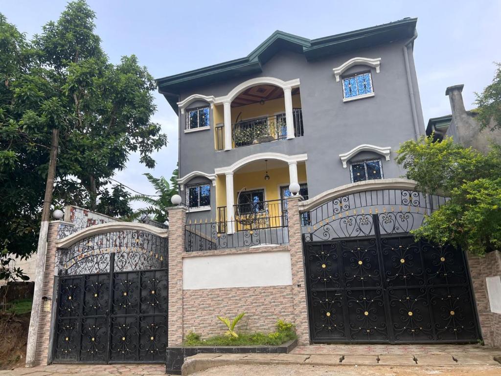 Studio Yellow yassa Ari Dom City, Douala (aktualisierte Preise für 2024)