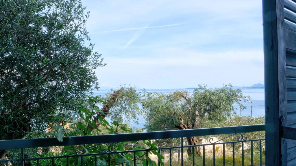 Evo's Sea view resort, Glyfa (updated prices 2026)