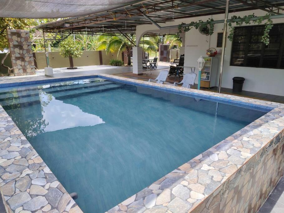 The Garden Homestay Kemaman, Kampong Kemaman (updated prices 2025)