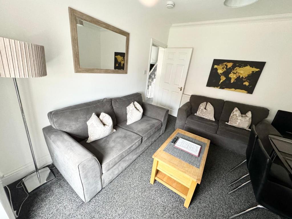 Riverside Townhouse, Inverness (updated prices 2025)