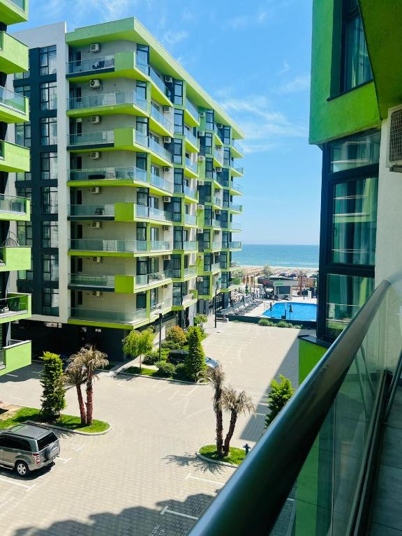 Teo s Apartament by WTW Sunrise Beach Spa Pools, Mamaia Sat/Năvodari ...