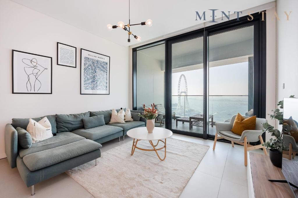 Address JBR Sea Views, Jumeirah Beach Residence, Dubai Marina - Mint ...