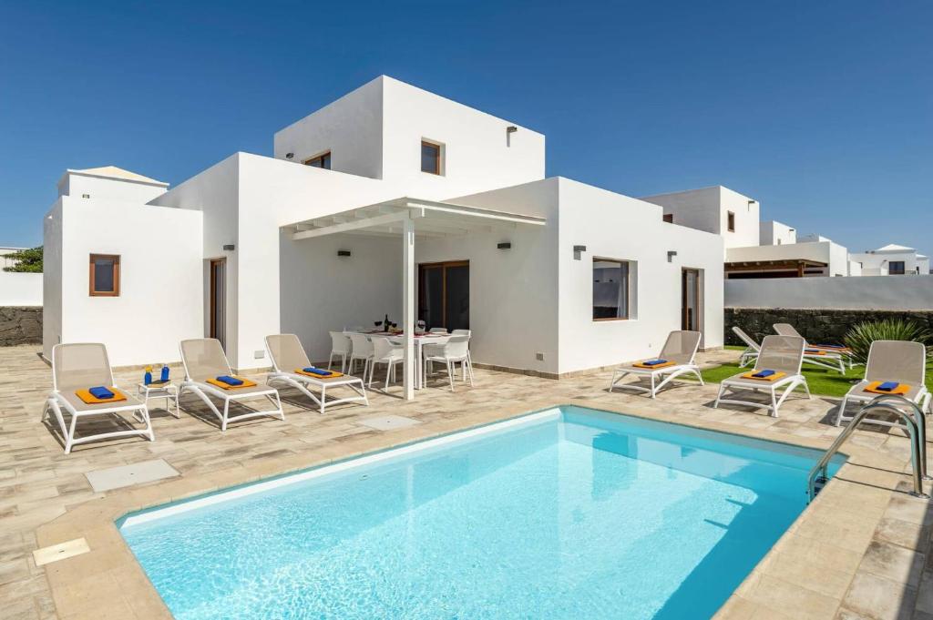Villa Lana by Villa Plus, Playa Blanca (updated prices 2026)