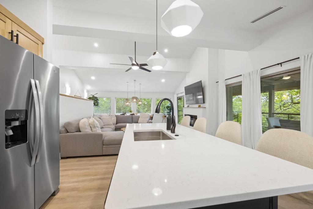 Willow - 99 Ridge Lane, Branson (updated prices 2025)