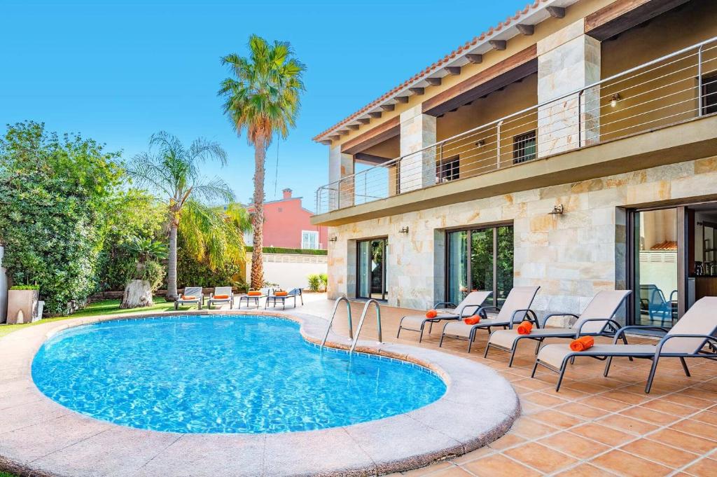Villa Amanda Beach by Villa Plus, Denia (preços atualizados para 2026)