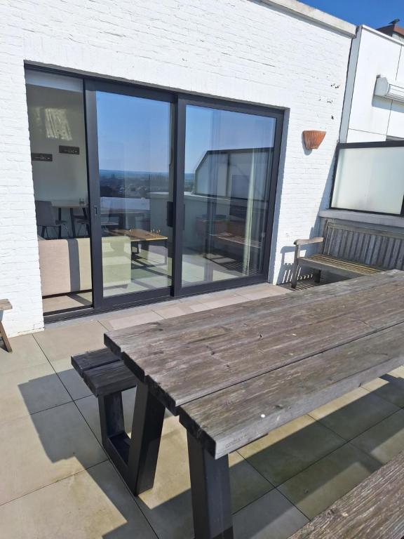 zonnig vernieuwd penthouse, Knokke-Heist – Updated 2024 Prices