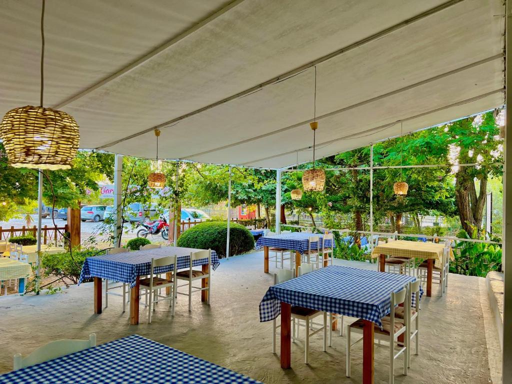 Garden Villa Naza, Piqeras (updated prices 2025)