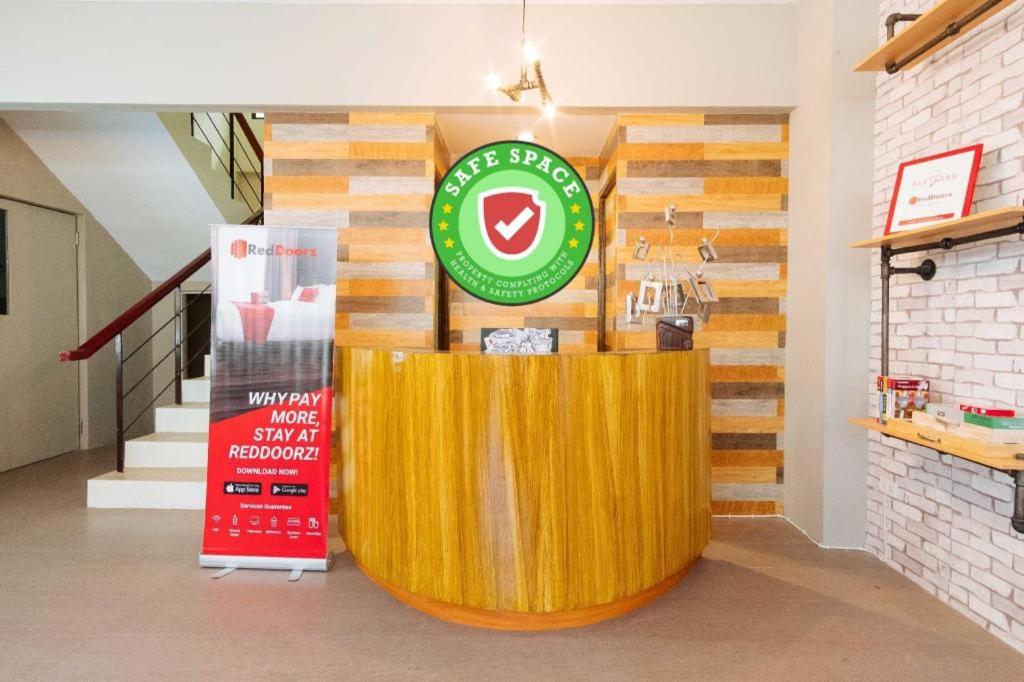 RedDoorz Plus near Osmena Highway 2, Manila (updated prices 2025)