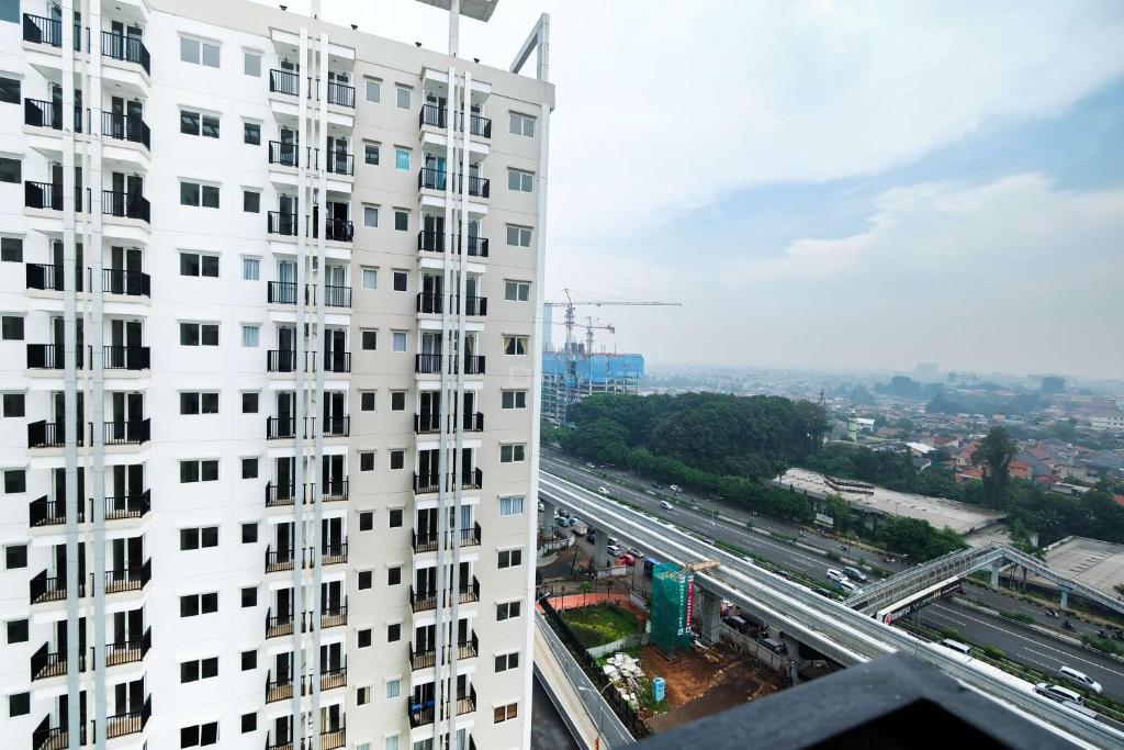 Warm Cozy Studio Room Signature Park Grande Apartment By Travelio ...