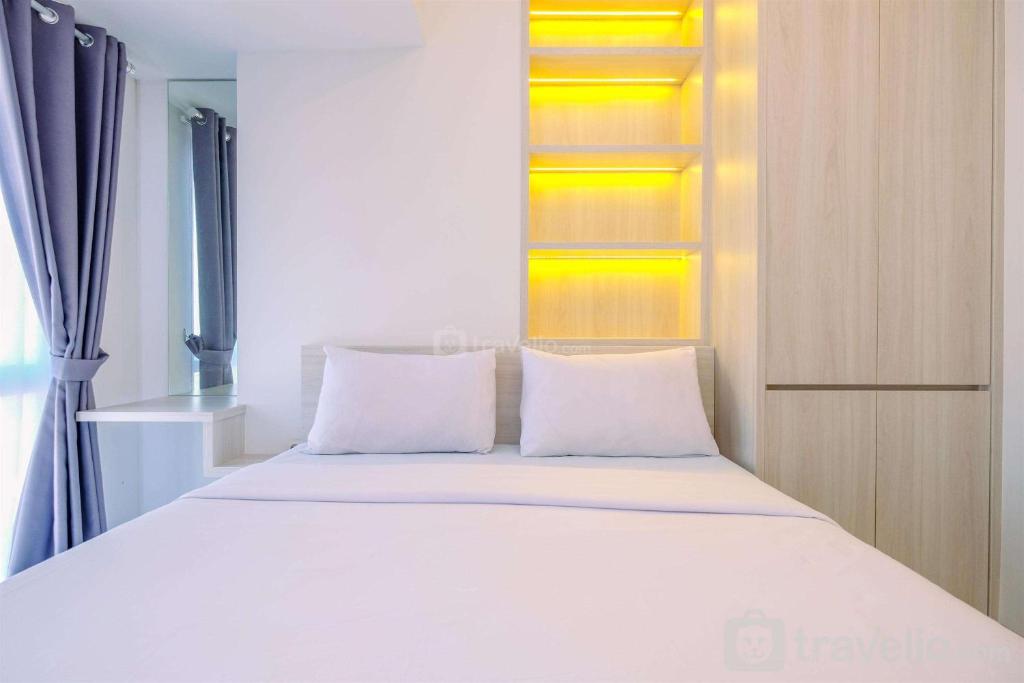 Warm Studio at Tokyo Riverside PIK 2 Apartment By Travelio, Rawalembang ...