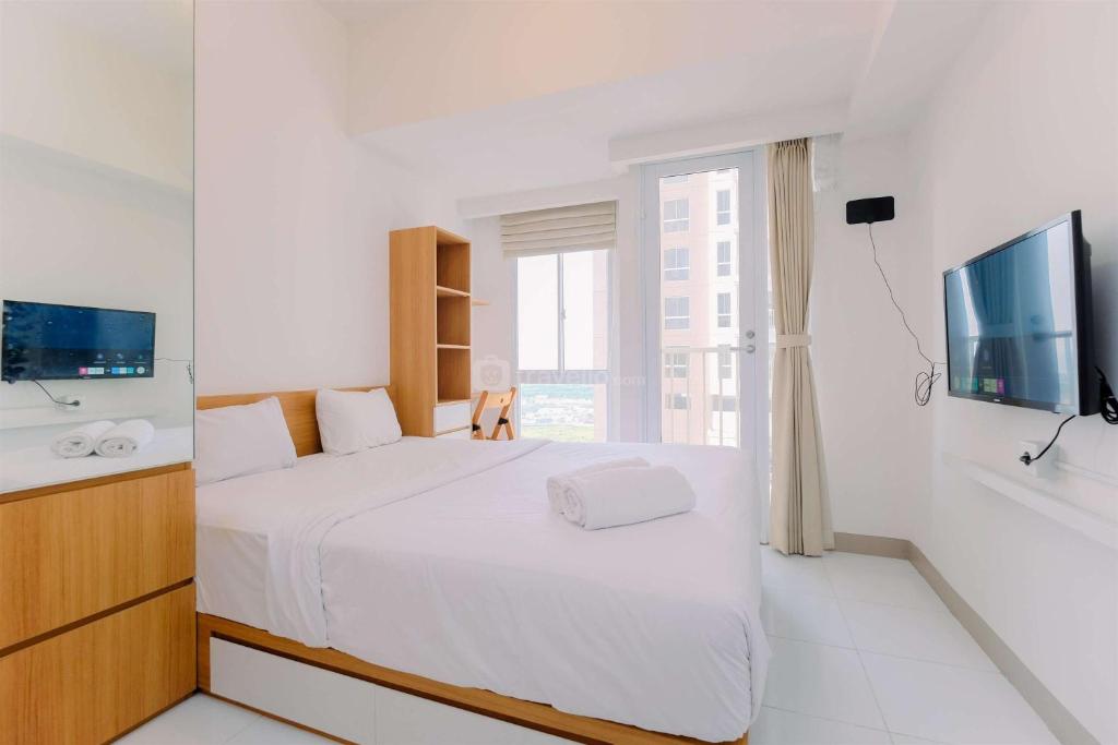 Restful Studio Room Tokyo Riverside PIK 2 Apartment By Travelio ...