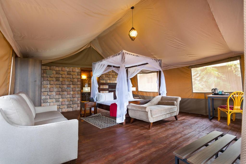 Nokras Enkare Luxury Tented Camp, Sagana, Njega (updated prices 2026)