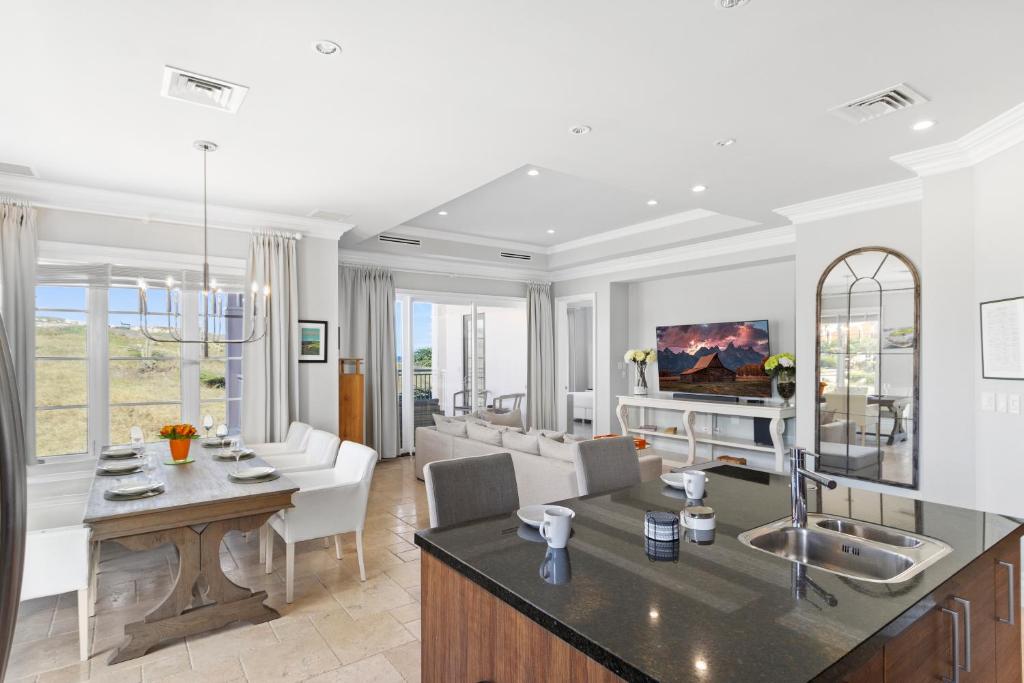 Anabui 3, Palm-Eagle Beach (updated prices 2025)