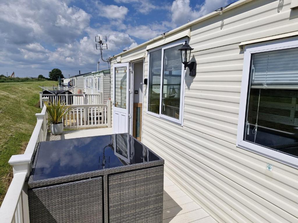 Driftwood Cabin Anderby Creek - Dog Friendly, Anderby (updated prices 2024)