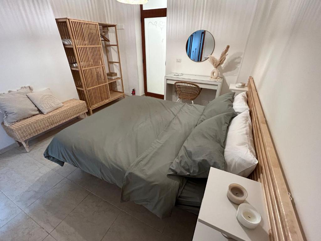 CRI House, Bari (updated prices 2025)