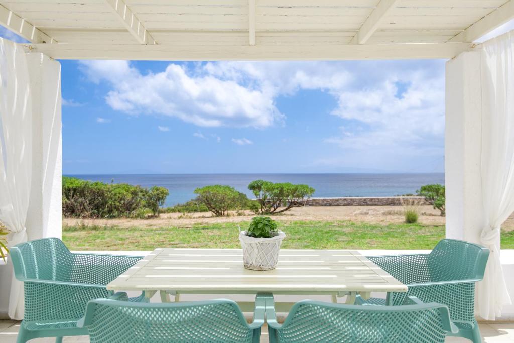 Glyfa Village, Drios (updated prices 2025)