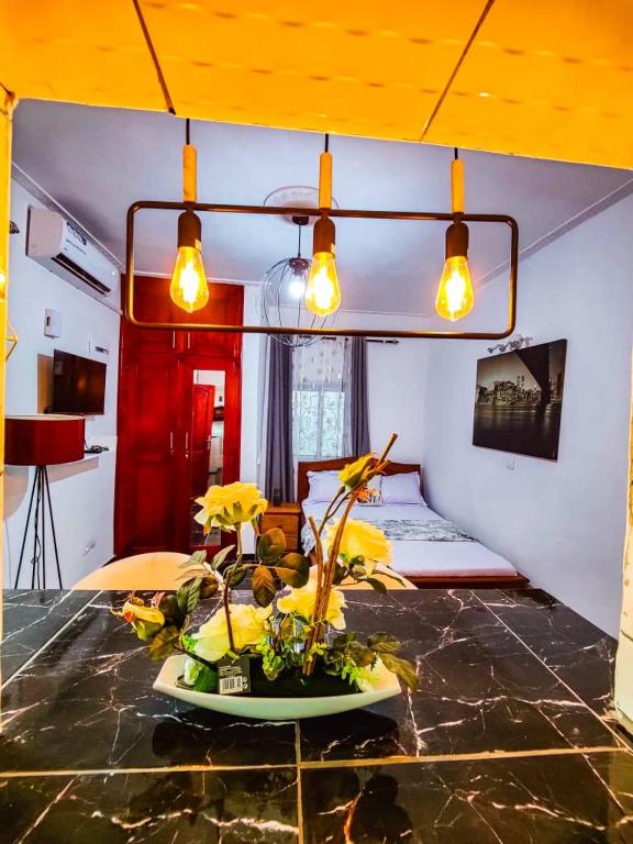 Chambre meublée DOm City - Yassa ari, Bonamakolo (обновени цени за 2026 г.)