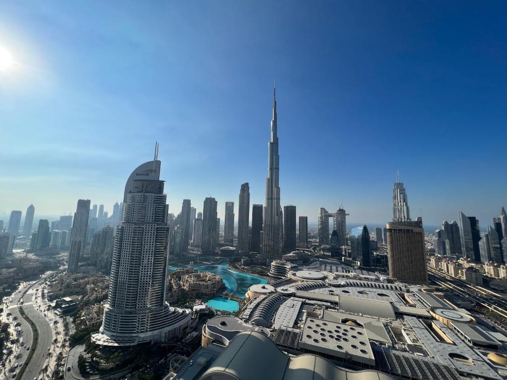 Ultra Modern 3 BR with Direct Access to Dubai Mall, Dubai (updated ...