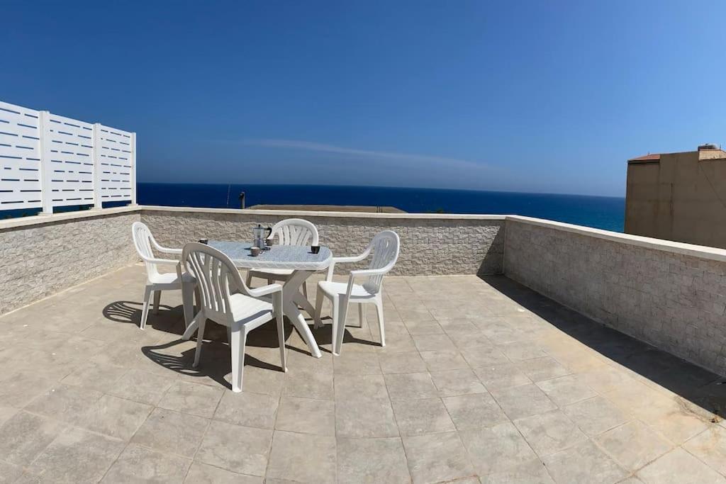Vue sur Mer 6 personnes - Location Azeffoun Ait Chafaa-8300Da, Aït ...