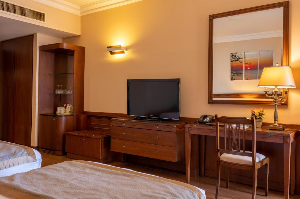 Jiyeh Marina Resort Hotel & Chalets, Jiyeh (updated prices 2025)