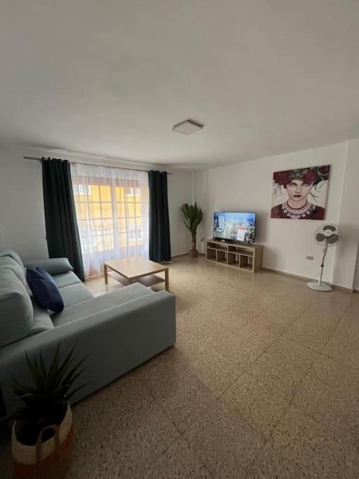 Toscal centro 3 dorm Balcón Cocina, Los Realejos (updated prices 2025)