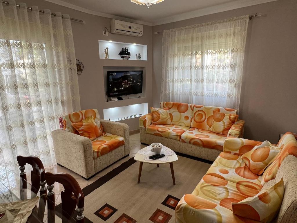 Seashell Apartament, Golem (updated prices 2025)