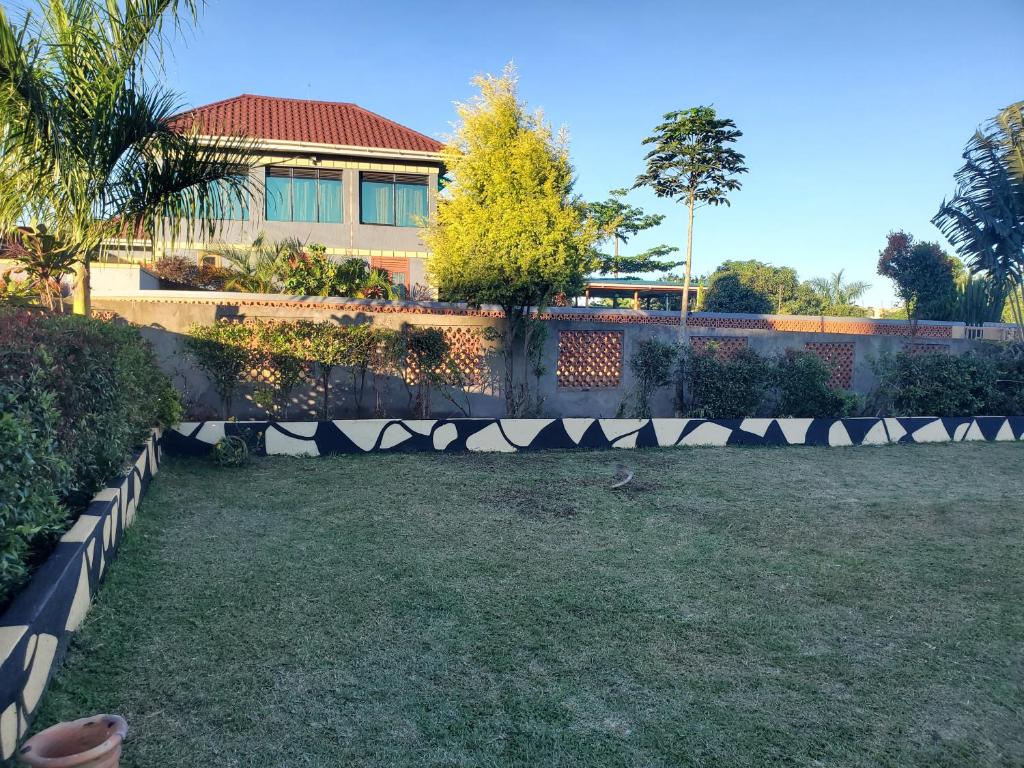 Alice Gardens and Campsite, Entebbe (updated prices 2025)