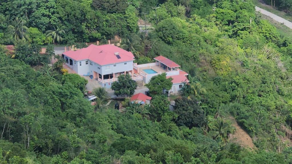 LE BLANC HIDEAWAY, Laborie (updated prices 2026)