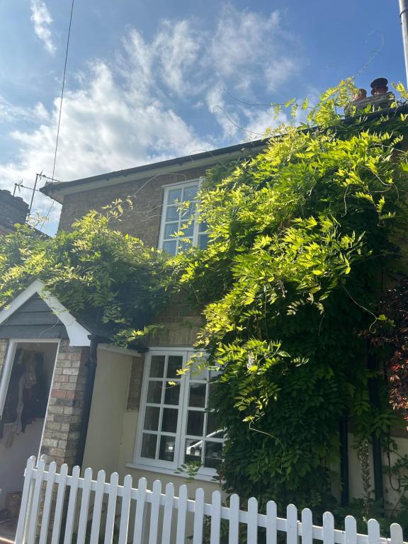 Cottage K, Hinxton (updated prices 2026)