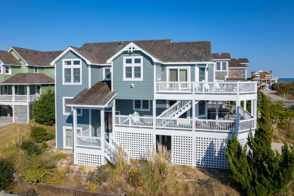 OW17 Mama Burt's, Nags Head (updated prices 2026)