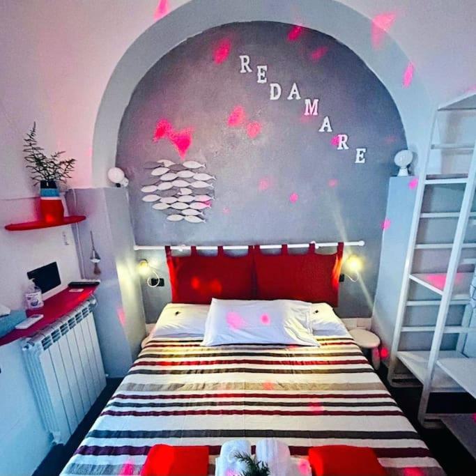 La Stanza Rossa alle Cinque Terre, Manarola (updated prices 2025)