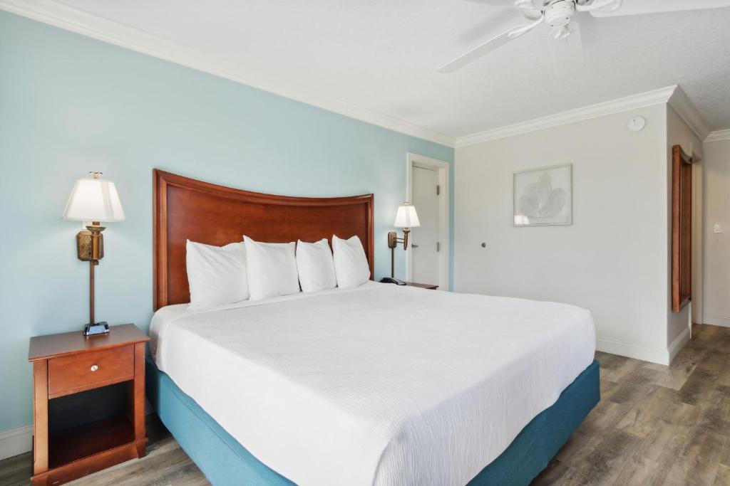 Seahorse Oceanfront Inn, Neptune Beach (updated prices 2025)