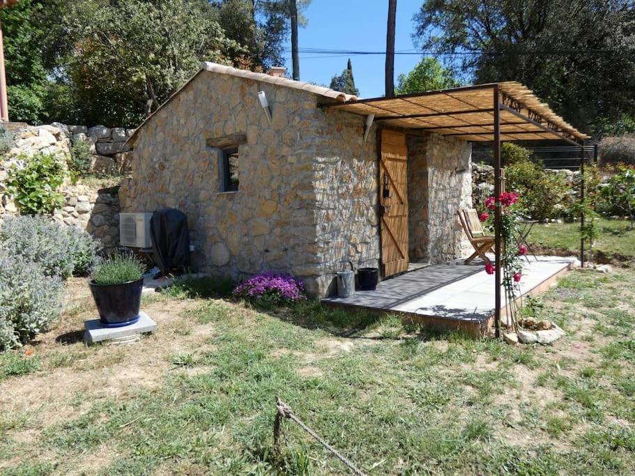 CABANON PROVENCAL EN PIERRES et ACCES PISCINE LUXE, Lorgues (updated ...