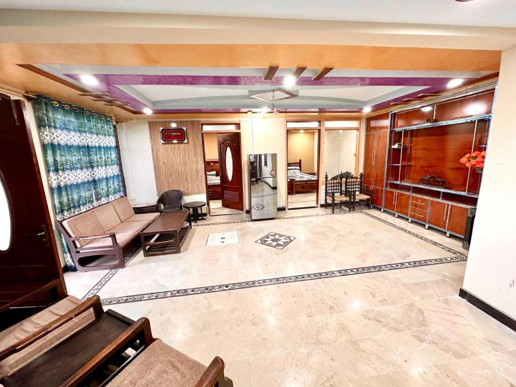 M Akbar Lodge, Nathia Gali (updated prices 2025)