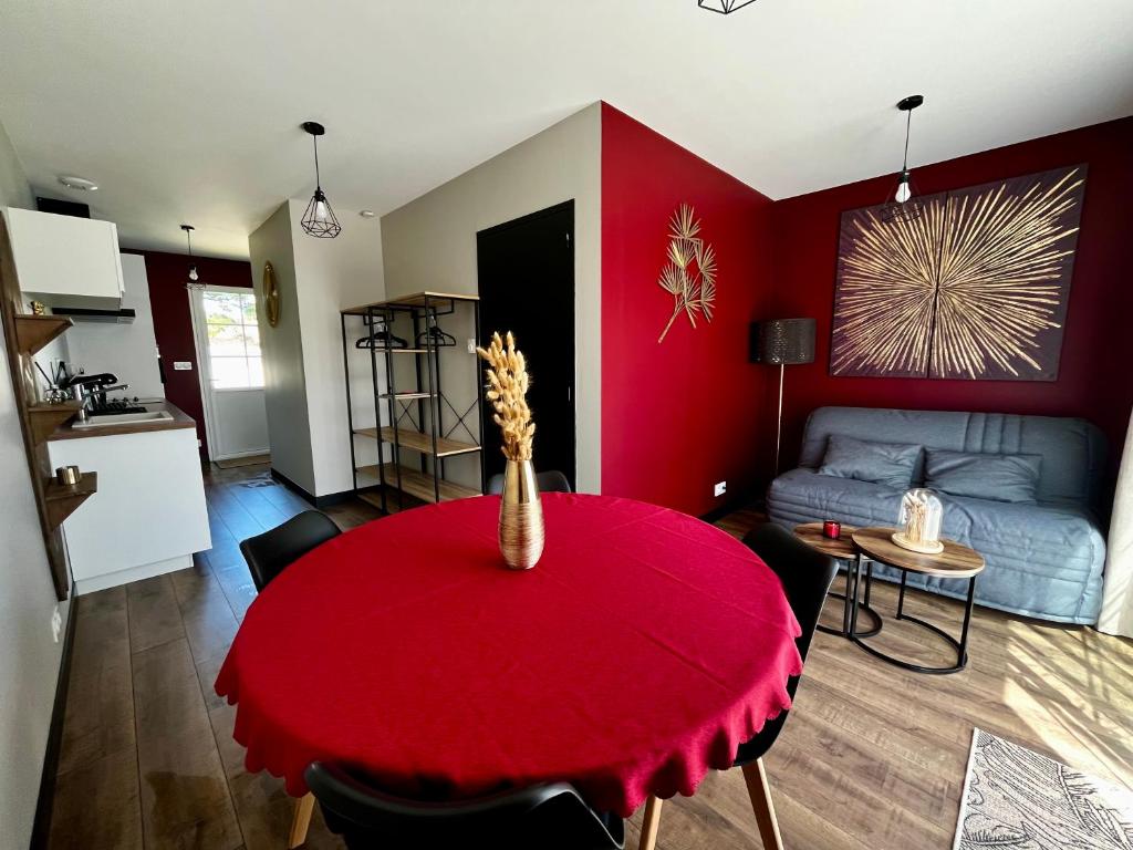 Villas Oléron à 50m de la plage, La Brée-les-Bains (updated prices 2025)