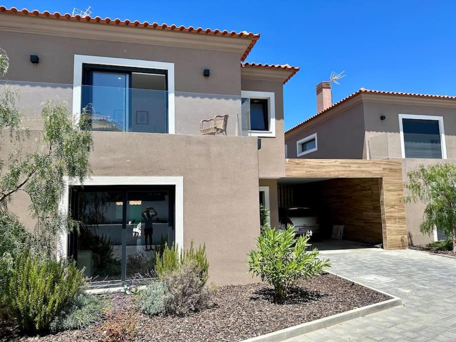 Charming Villa in Alfarim - Sesimbra, Sesimbra (updated prices 2026)