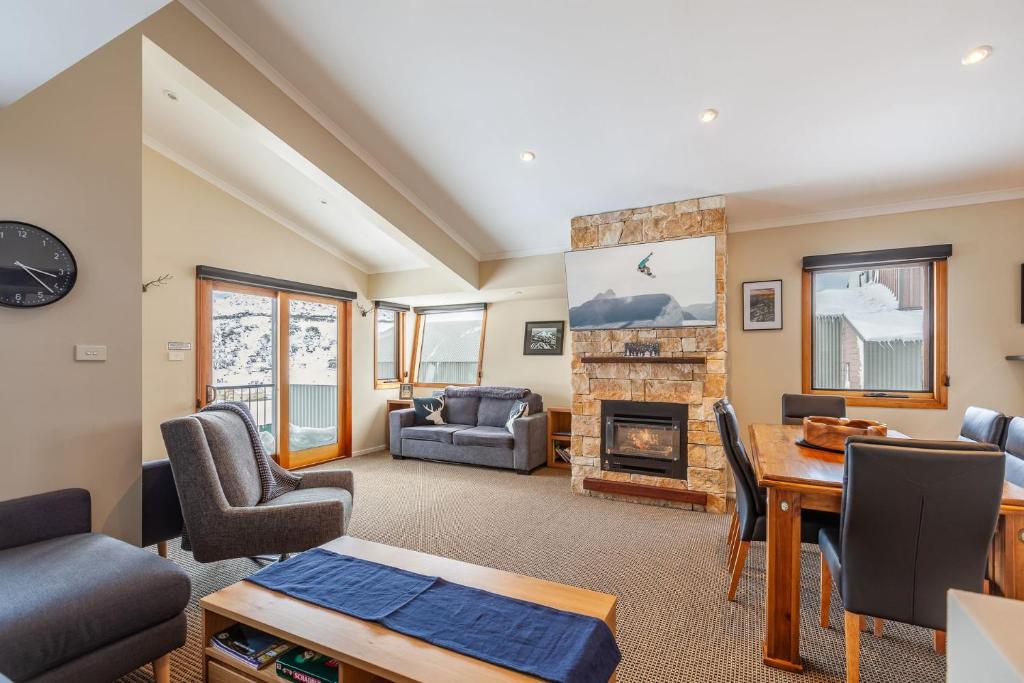 Lodge Chalet 15 The Stables Perisher, Perisher Valley (updated prices 2026)