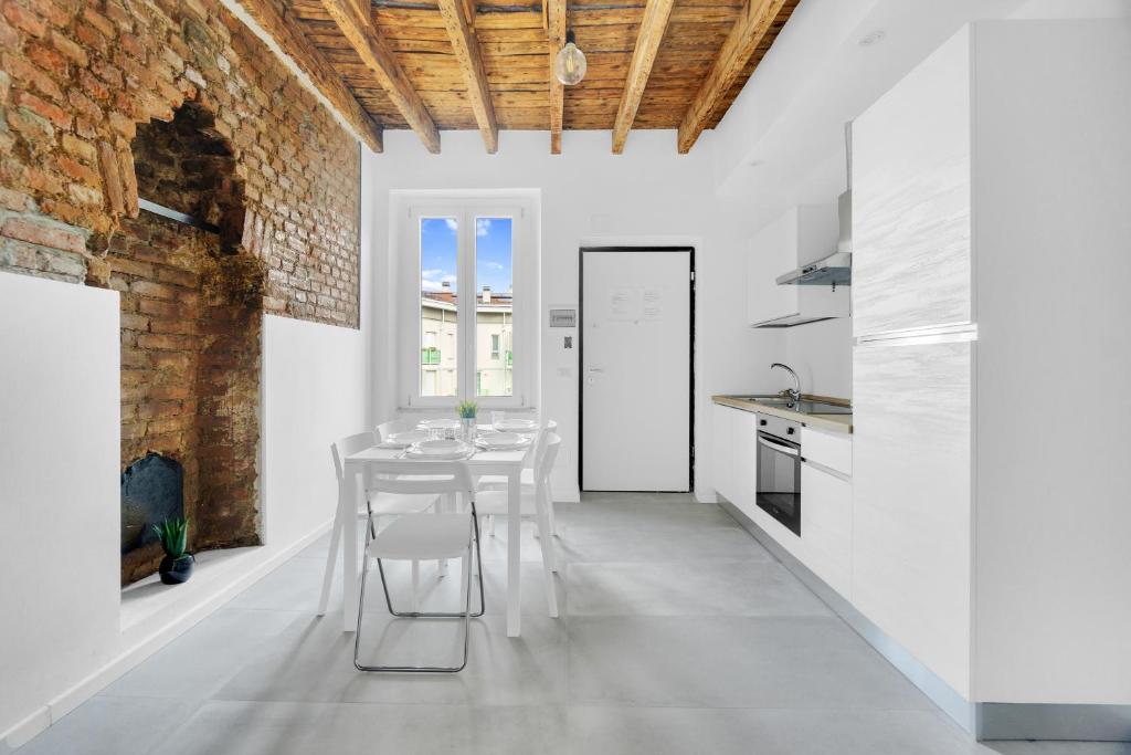 MO92 Loreto- Duomo Bright, Milán (precios actualizados 2025)