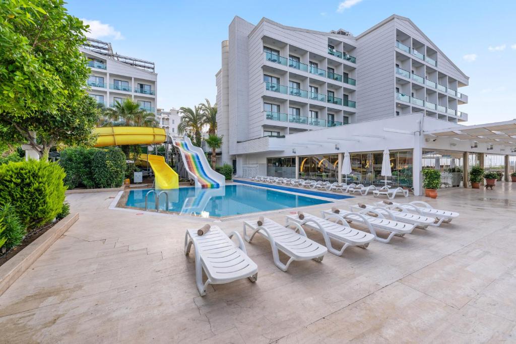 Falcon Hotel, Antalya (updated prices 2025)