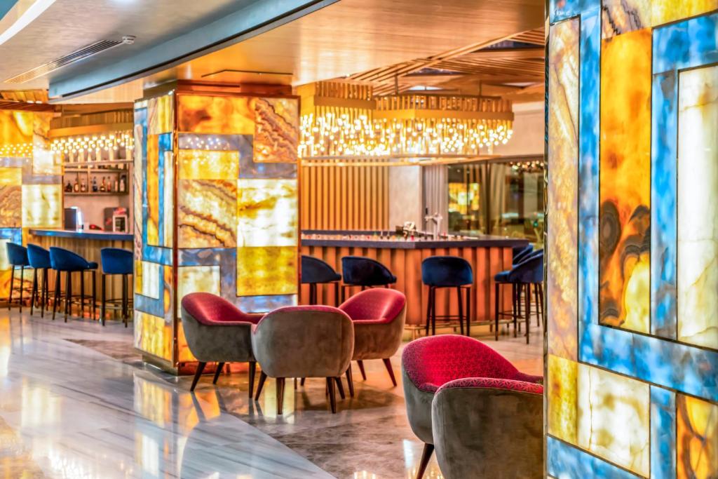 Royal Wings Hotel, Lara (updated prices 2025)