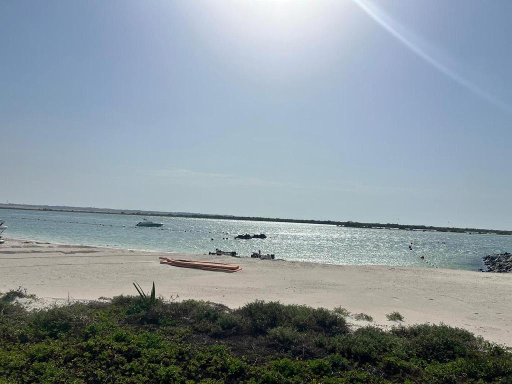 Yas Island Mayan 2 Junior 1 Bed Apartment by Central Stay, Abu Dhabi ...