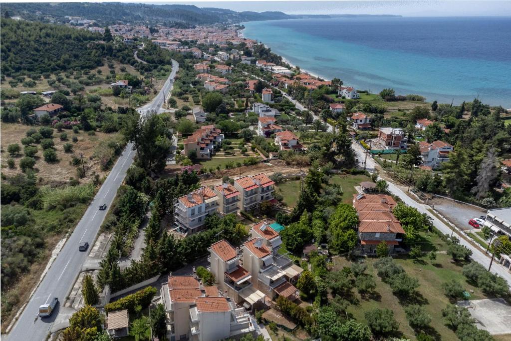 Land-Sea Beach House Polychrono, Polykhrono (updated prices 2025)